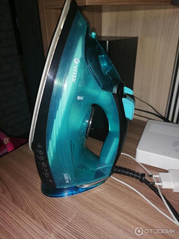 Отзыв о Утюг Vitek 2400W | Плохой утюг