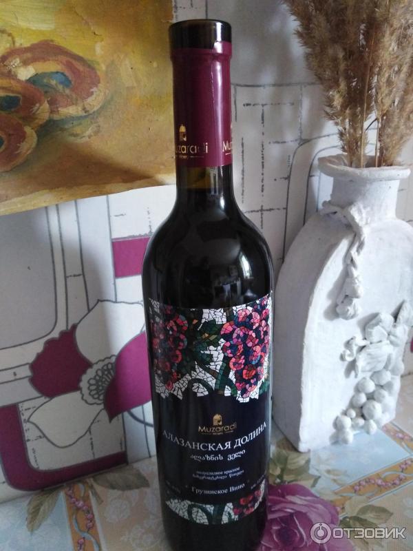 Отзыв о Вино красное полусладкое Muzaradi Алазанская долина | Винишко