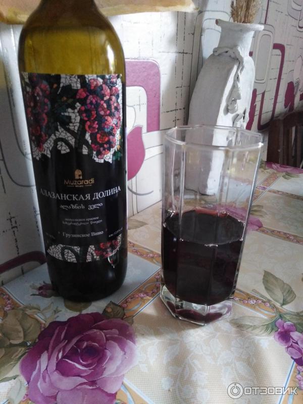 Отзыв о Вино красное полусладкое Muzaradi Алазанская долина | Винишко