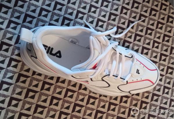 Отзыв о Кроссовки мужские FILA Retro 99 | Лёгкие и удобные.